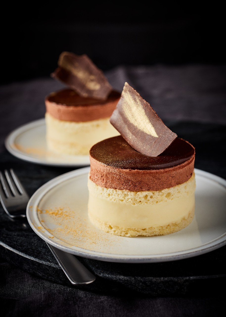 Vanilla Chocolate Individual Mousse Cakes - Puratos